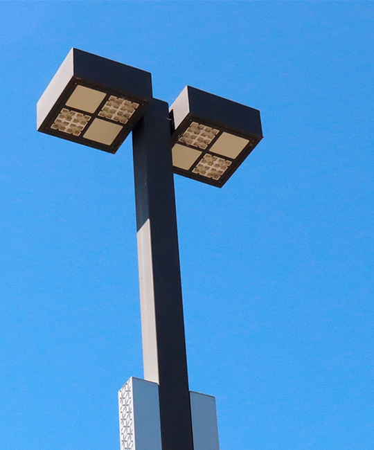 ET Lighting Pole | Bottega7